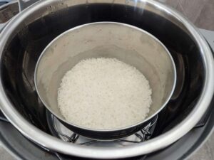 Instant Pot Mango Sticky Rice - A Pressure Cooker Kitchen