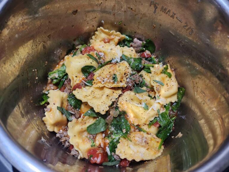 Instant Pot Ravioli with Tomato Sauce - A Pressure Cooker Kitchen