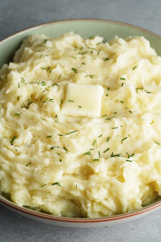 Instant Pot Garlic Mashed Potatoes - A Pressure Cooker Kitchen